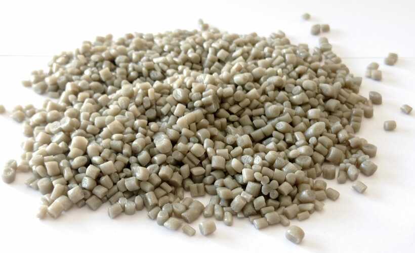 Granza de polietileno de baja densidad (PEBD) reciclado